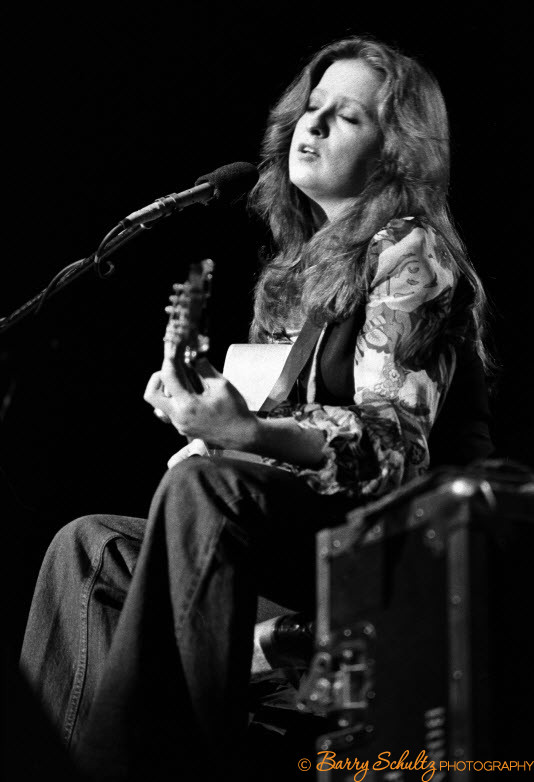 BONNIE RAITT - Barry Schultz Photography