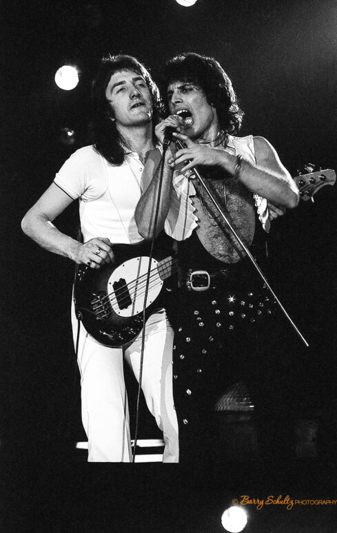 QUEEN - Barry Schultz Photography